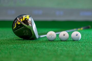 ゴルフの都市伝説を検証！「クラブとボールのブランドを揃えると飛ぶ」は本当か？ - ゴルフ総合サイト ALBA Net