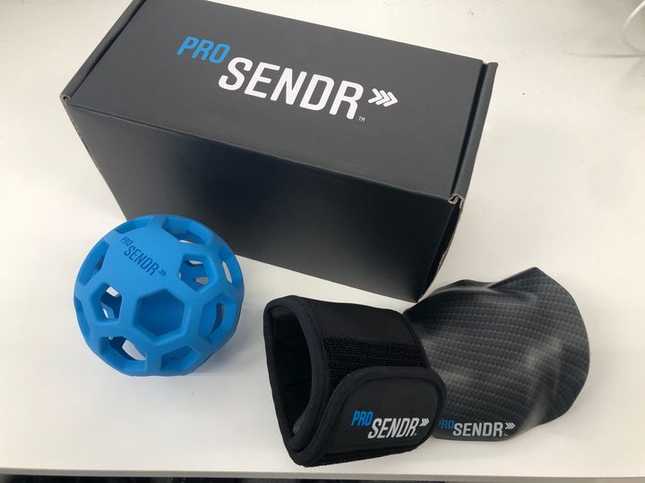 PGAツアーで大流行り!?の練習器具“Pro SENDR”はアマチュアにも使えるの？ - ゴルフ総合サイト ALBA Net