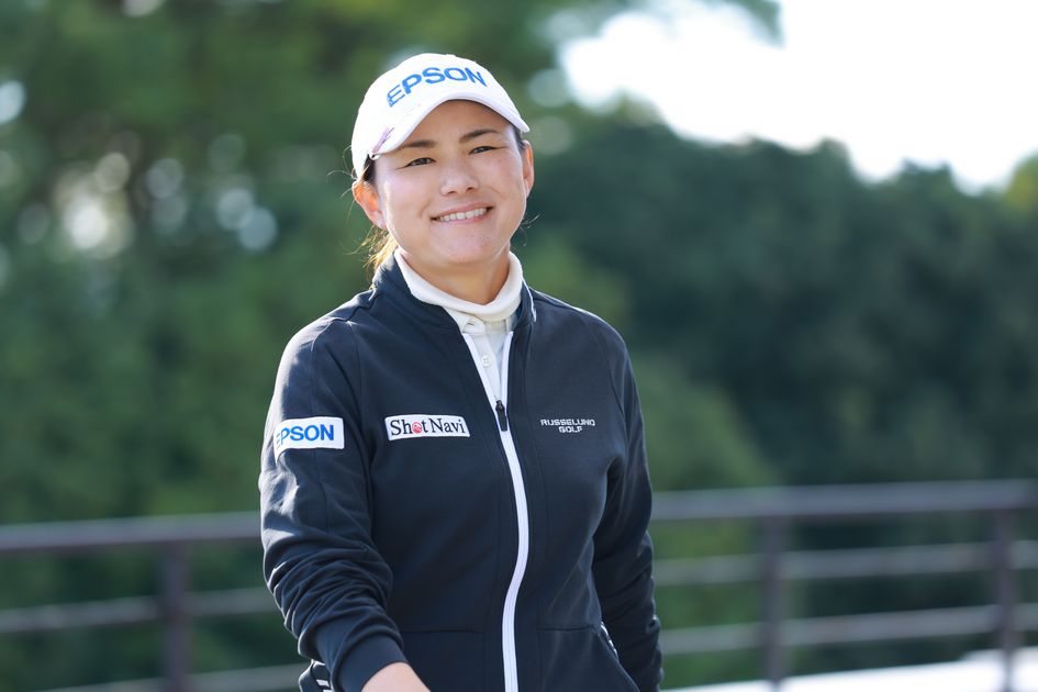 [写真] 2024年 JLPGAファイナルQT “ママさん”奮闘 横峯さくらが通過圏内でホールアウト「頑張った」 の画像ギャラリー ゴルフフォト特集 - ゴルフ総合サイト ALBA Net